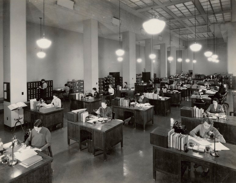 From Coffee Houses To Cubicles: The Evolution Of The Office – Flipping ...