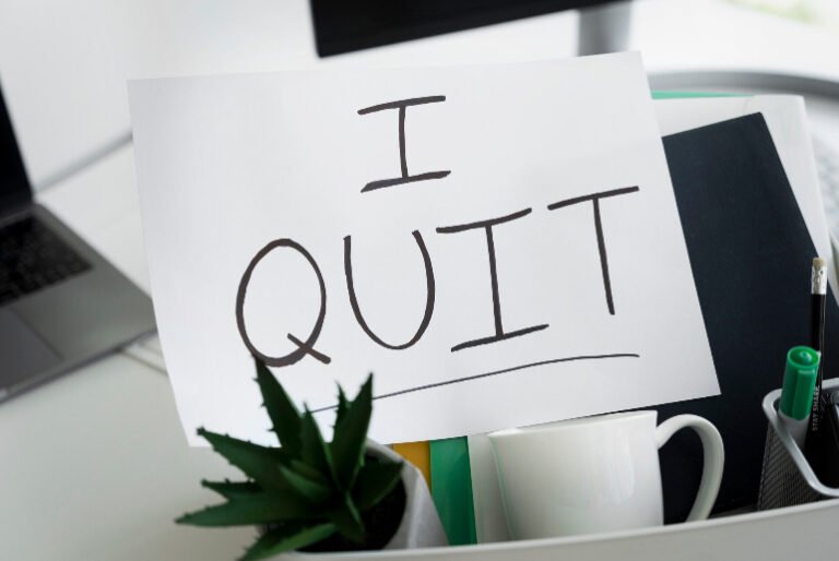8 Steps To Take Before You Quit Your Job – Flipping Heck!